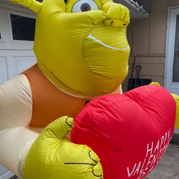 Gemmy | Holiday | Shrek Happy Valentines Day Airblown Inflatable 6ft ...